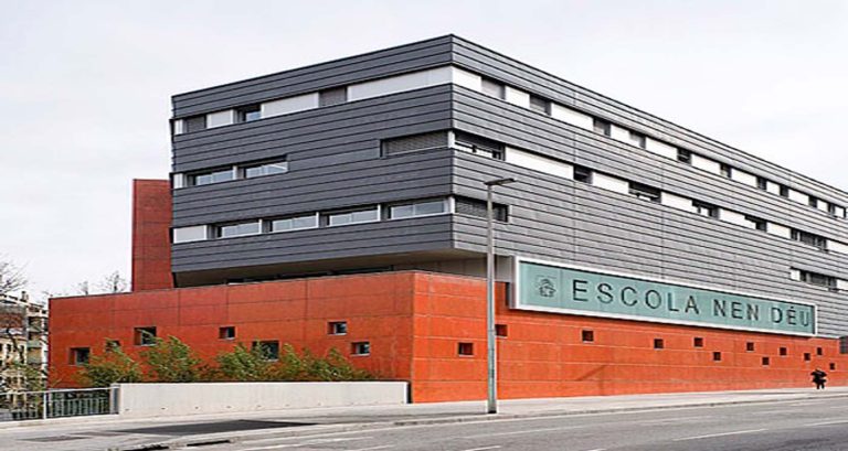 Internados en Barcelona 】 Colegios, precios, cursos y más